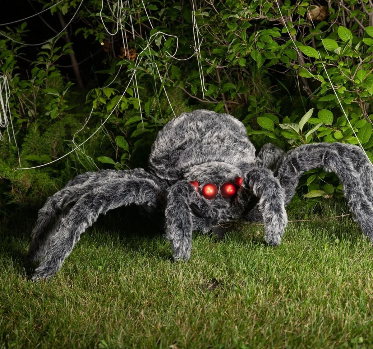 25+ DIY Spider Halloween Decorations for Your Inspiration in 2025