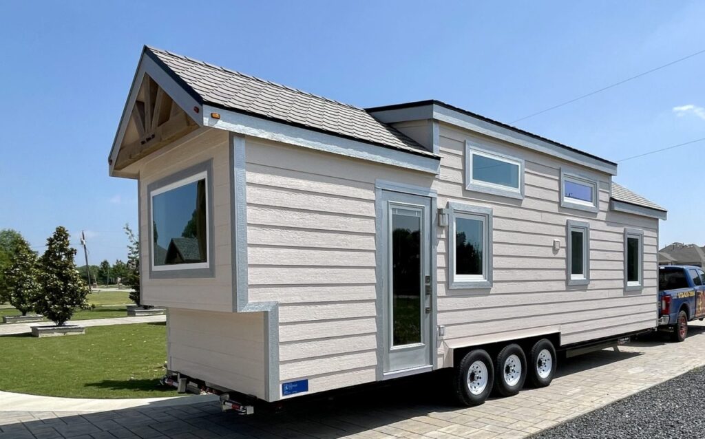 $112,000 Emerissa Tiny House has Exquisite Layout in Blue
