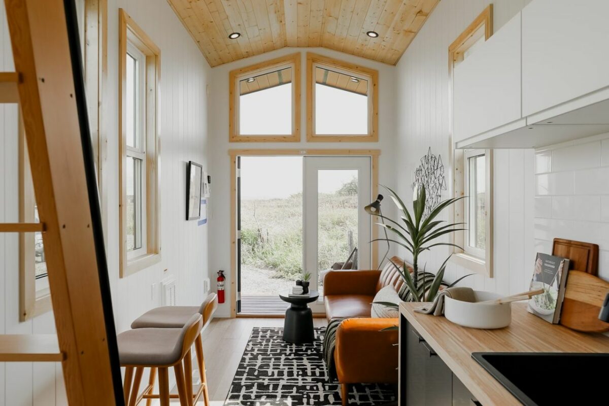 Onyx 2630 Tiny House Features Outdoor Deck & Skylight Bedroom