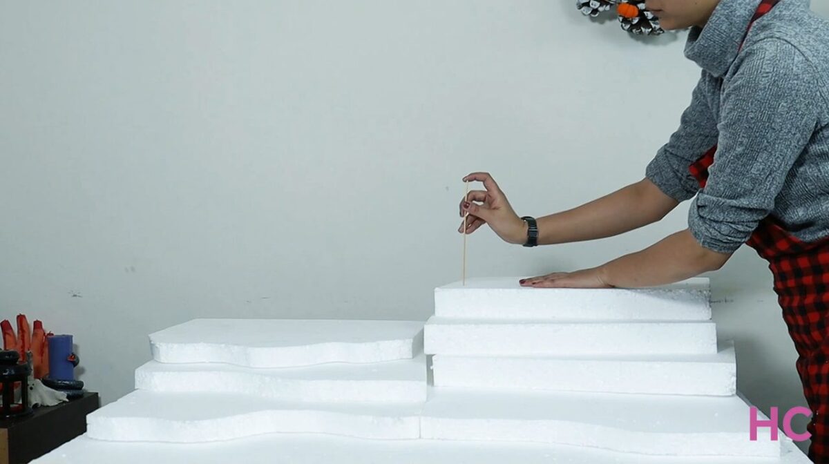 How to Make Easy DIY Halloween Town Setup for Holidays