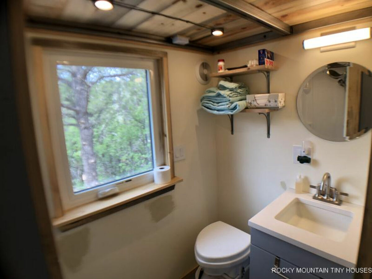 Shakalo Tiny House Embraces Minimalistic Layout and has a Loft