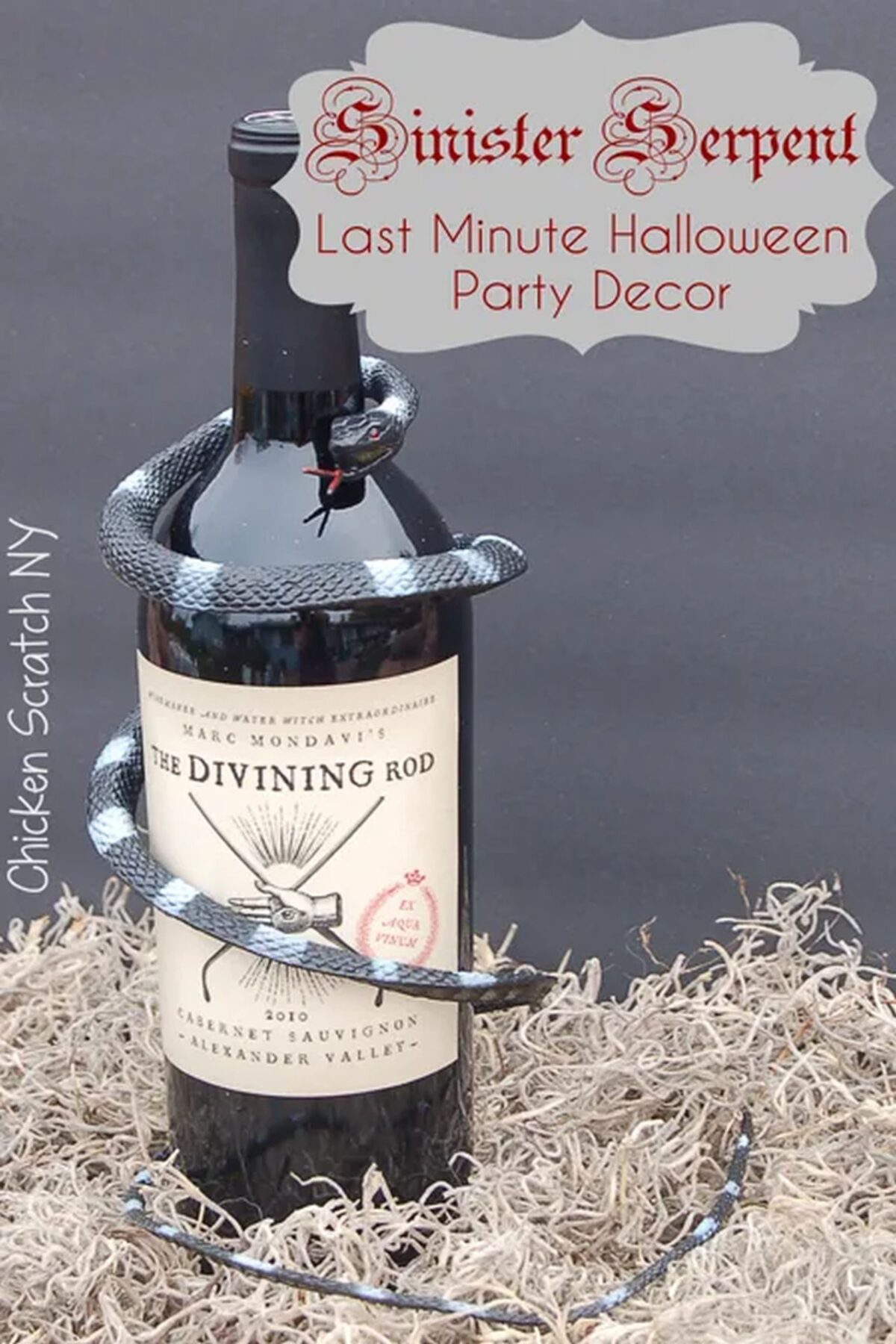 25+ DIY Halloween Wine Bottles for Ghoulish Home Décor
