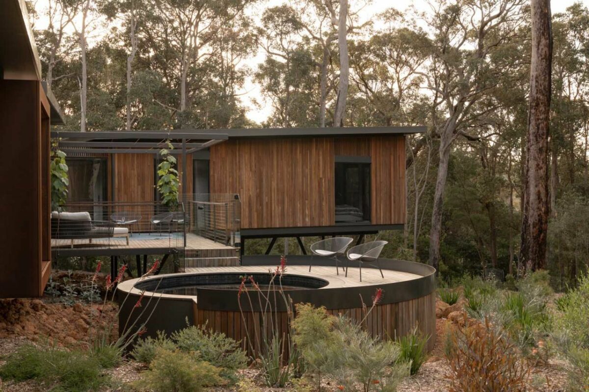 Treehouse With Lavish Interiors is Majestic and Spacious