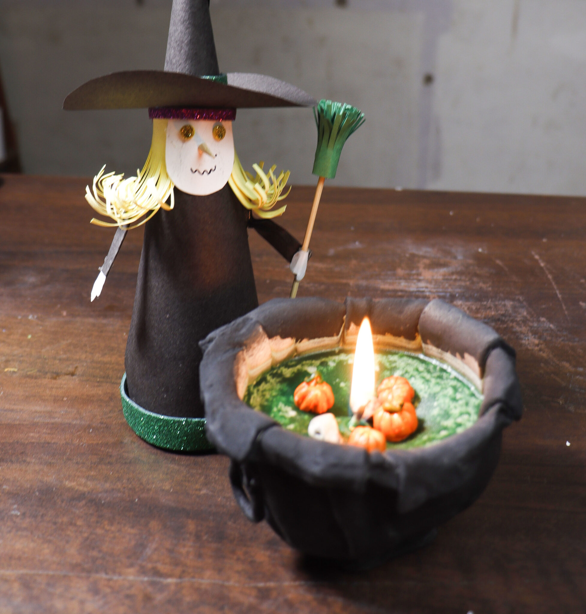 15+ DIY Halloween Candles That'll Spook Your Home