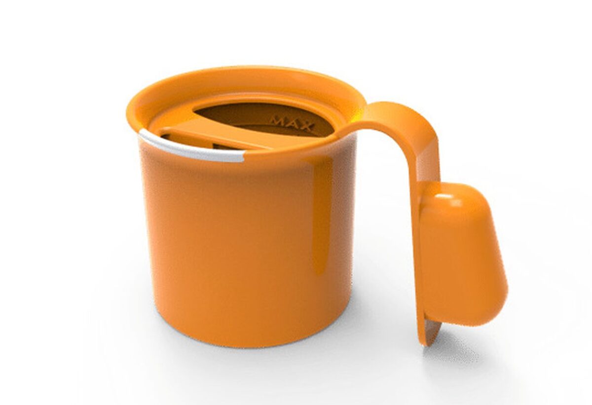 Anti-Choke Mug Lets You Drink With Confidence
