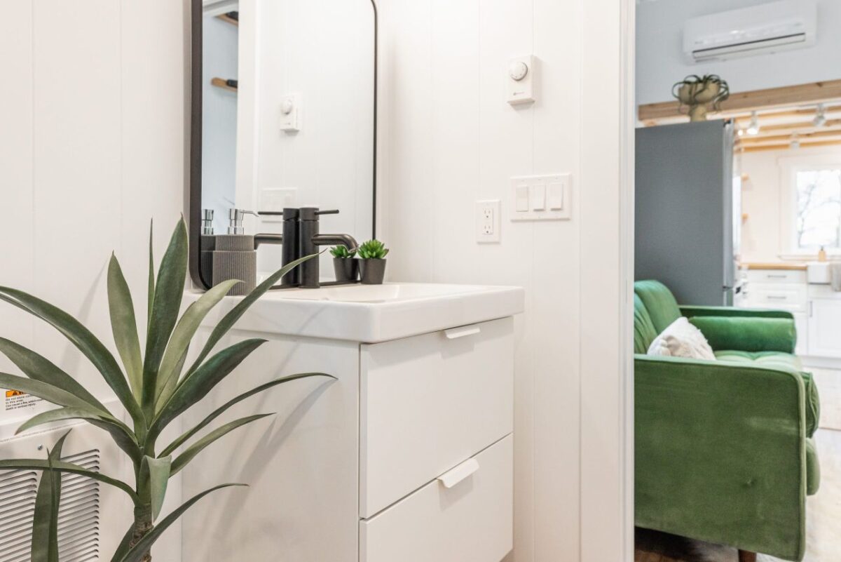 Calliope Tiny House has 3 Bedrooms, L-Kitchen, & Spacious Bath