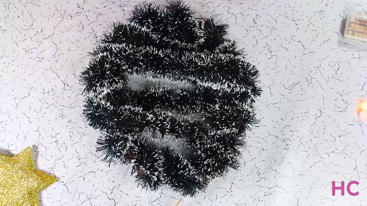 How to Make a DIY Christmas Tree Wreath? Tutorial w/Video