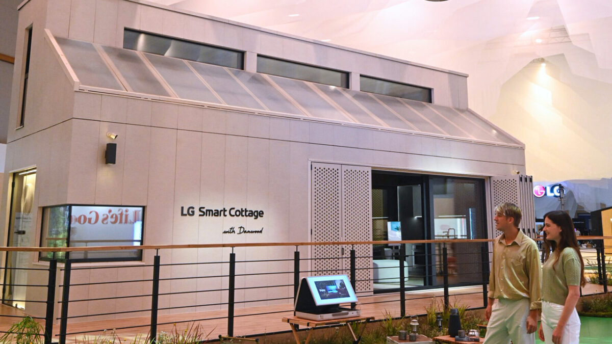 LG Smart Cottage Tiny House is Modern Off-Grid, Prefab Solution