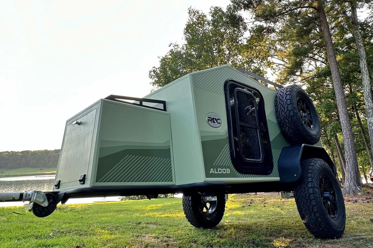 ALD09 Trailer Is Solar-Powered and Durable for Rugged Terrains