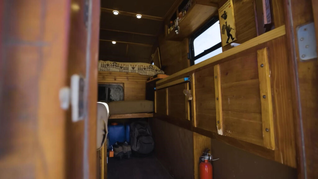 Truck Camper Caters to Urban Nomads With its Off-Grid Make