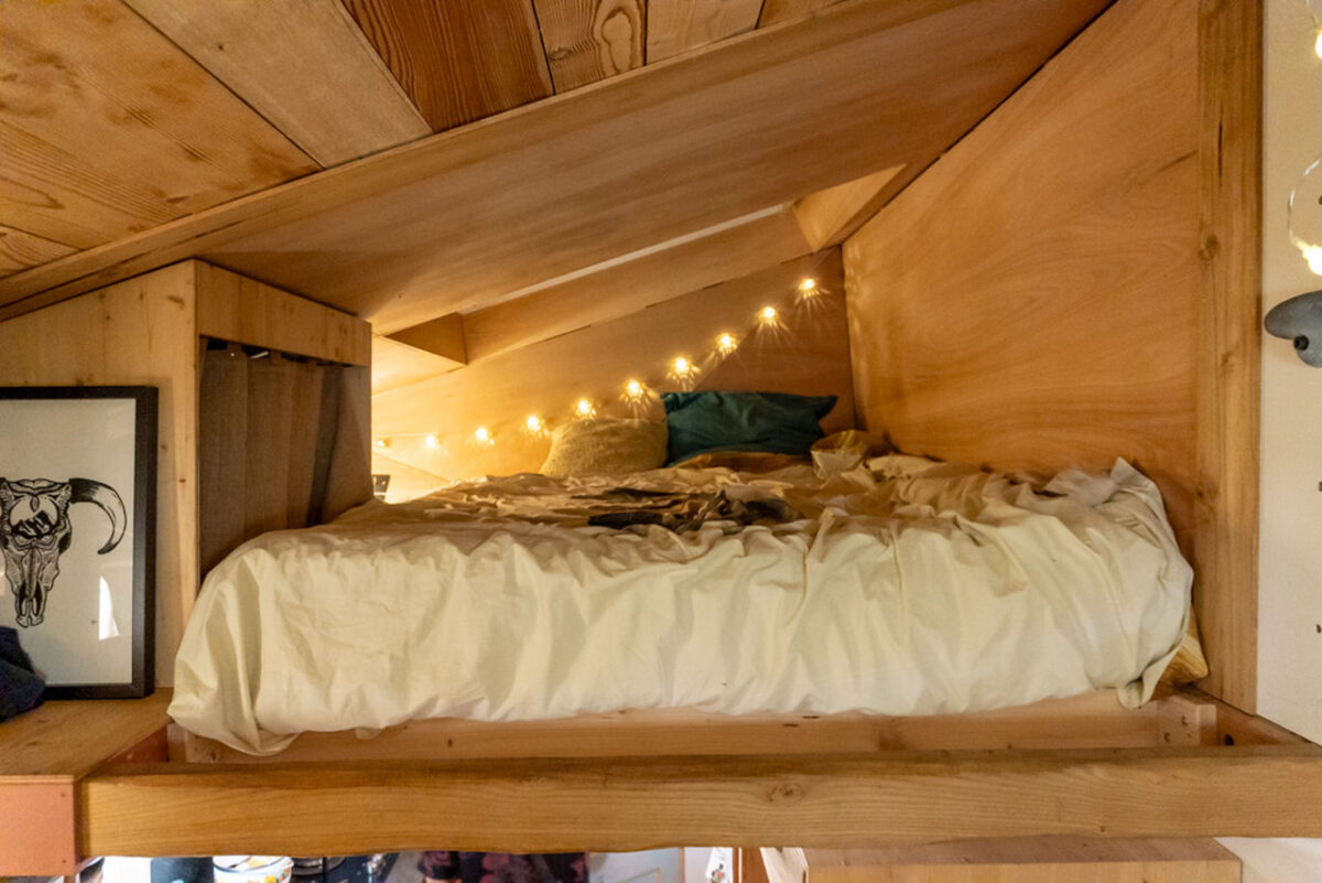 This Tiny House is Multifunctional and Packs a Loft With Skylight