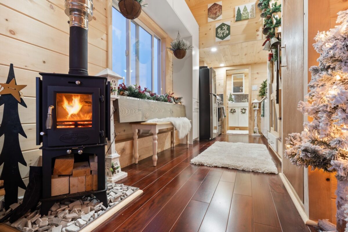 Winter Wonderland Tiny House Keeps You Merry Year-Round