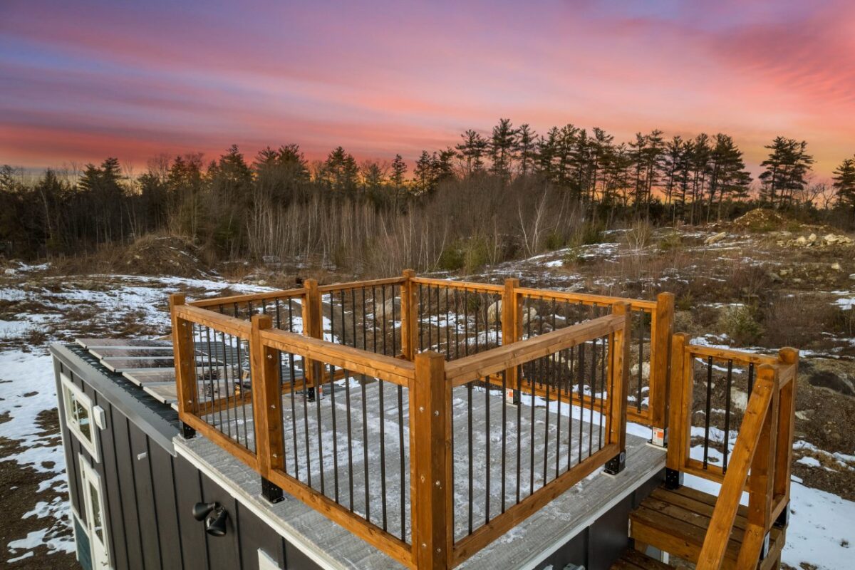 Winter Wonderland Tiny House Keeps You Merry Year-Round