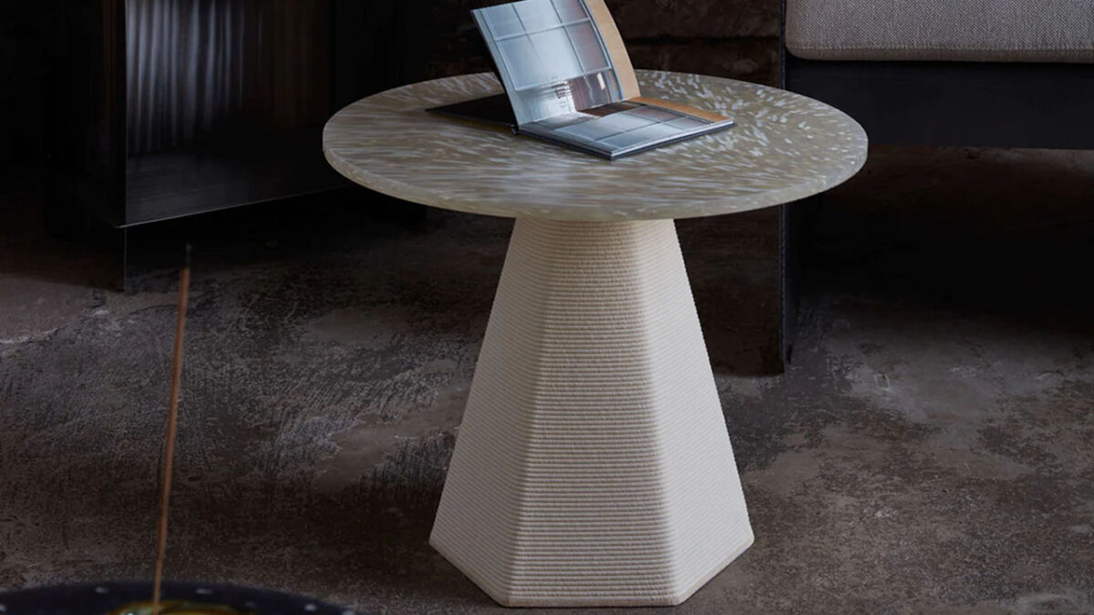 3D Printed LOOPS Coffee Tables Dress up a Living Room in Style