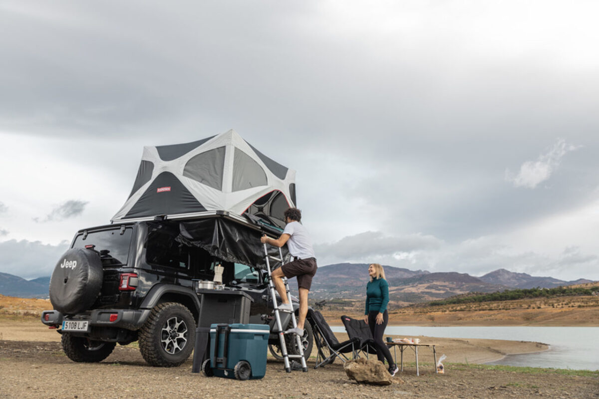 Beyond X Large Rooftop Tent Boasts Lightweight, Spacious Design