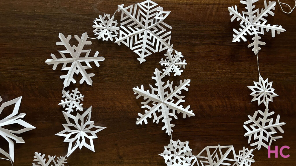 DIY Paper Snowflake Garland for Christmas, w/Pattern Template