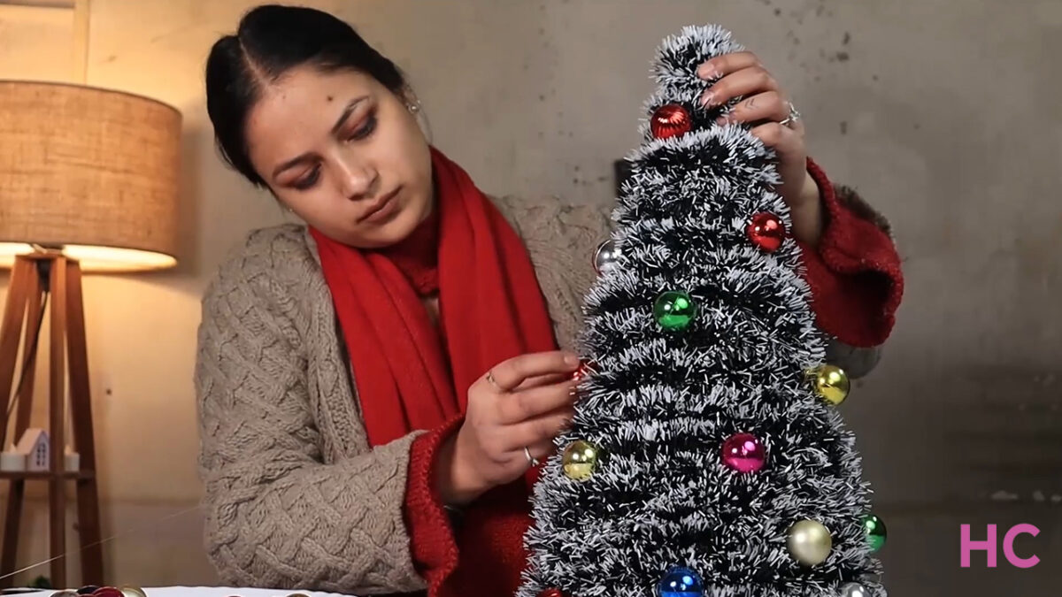 DIY Garland Christmas Tree From Reused Materials