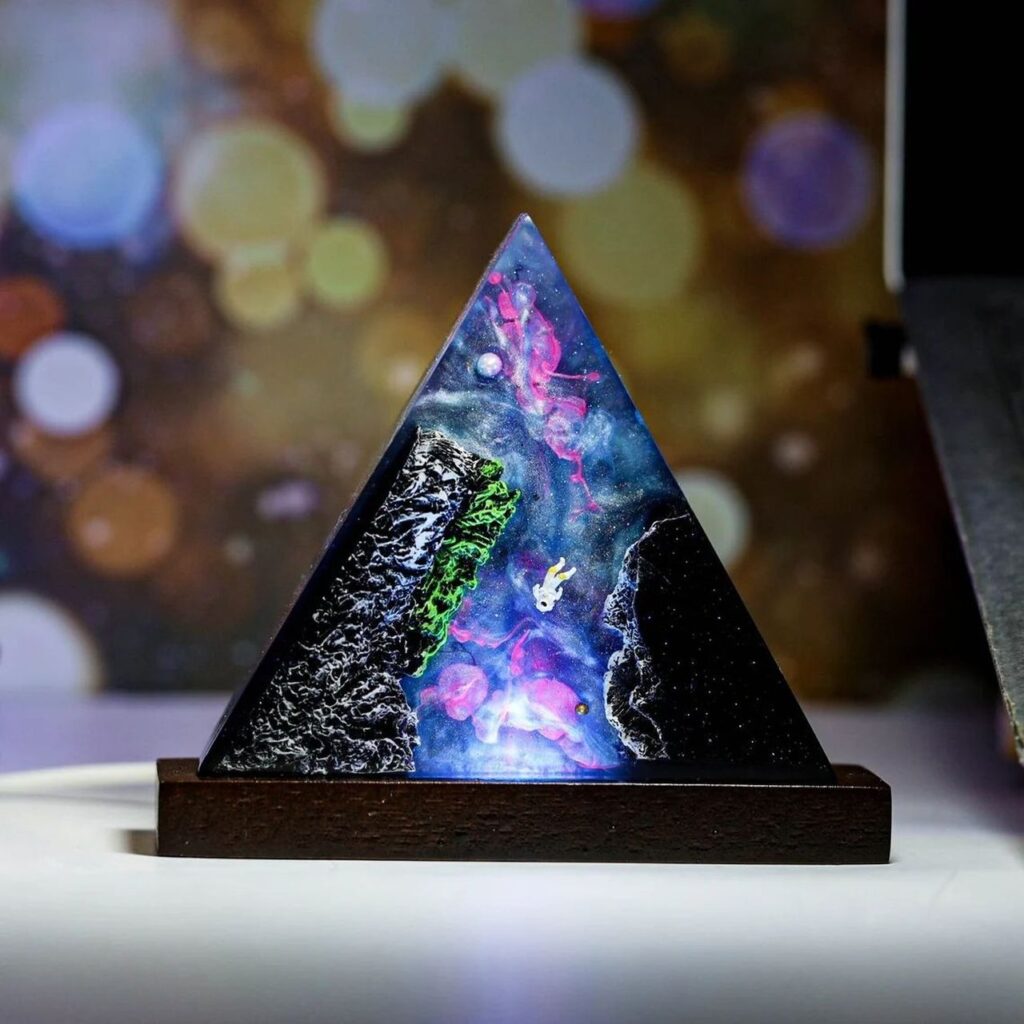 15+ Best Resin Lamps to Elevate Your Space in Style