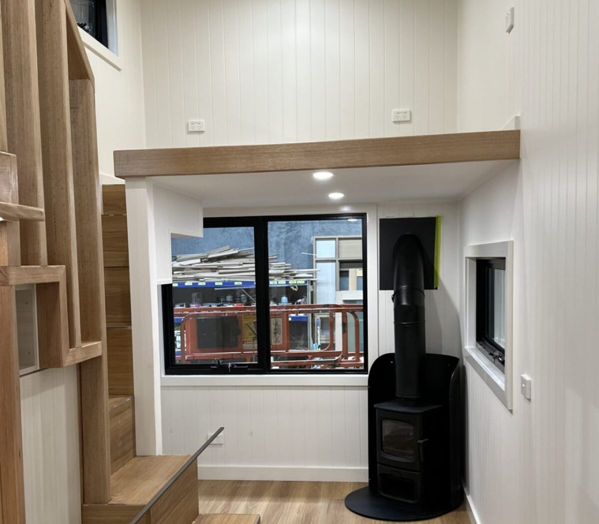 30ft Kallaway Tiny House Sleeps Six in its Dual Loft Configuration