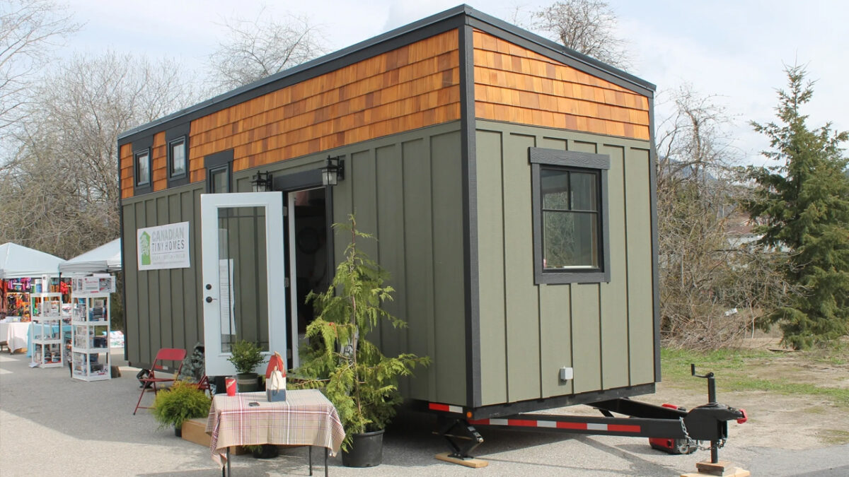 26 ft Monarch Tiny House Offers Great Functionality In Little Space