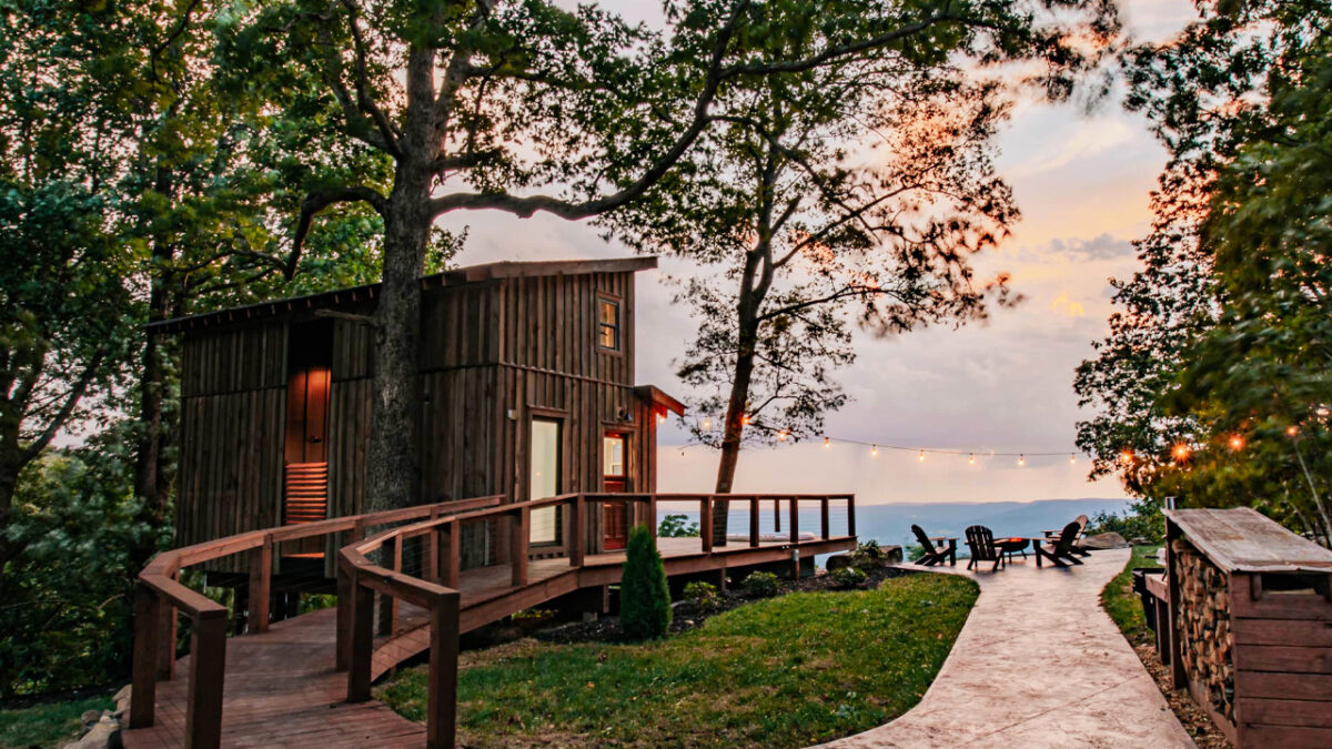 Artistree Tiny House Sleeps Four and is Wheelchair-Accessible