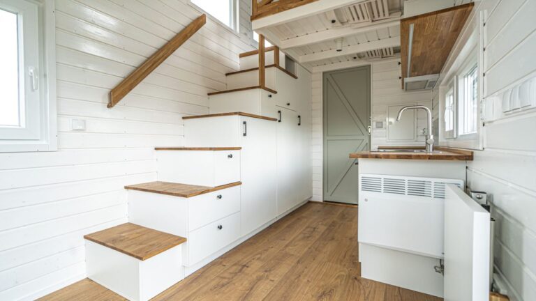 Calendula Tiny House is Minimalist’s Dream Come True