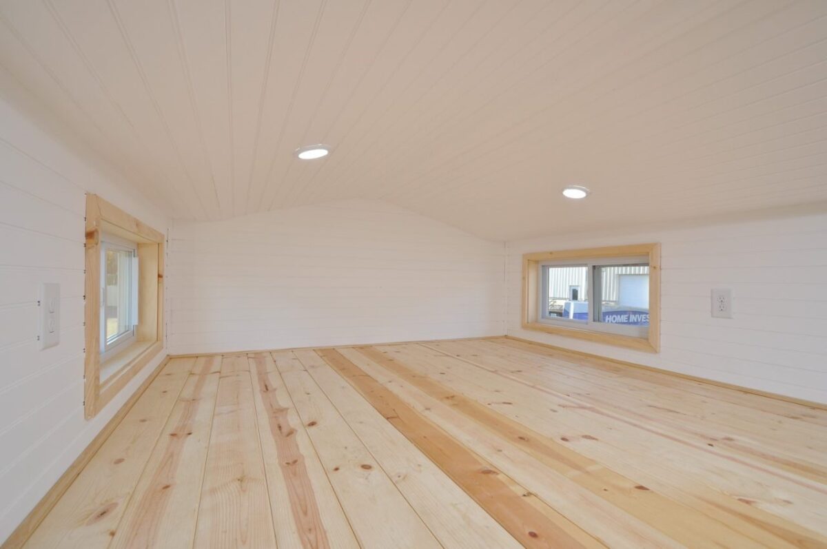 Croft Tiny House Will Take You Off-Grid With 2000W Solar Panels