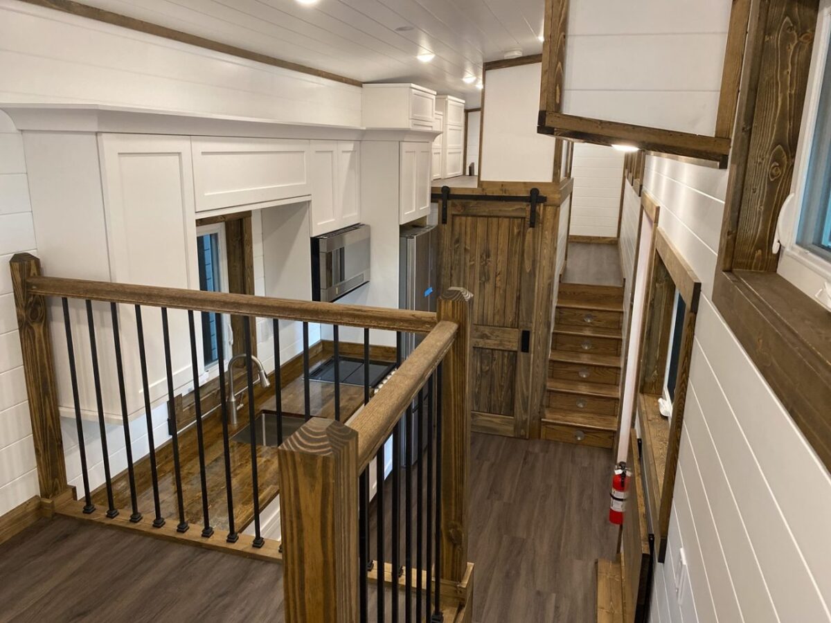 Lookout Tiny House Employs Clever Layout to Maximize Storage