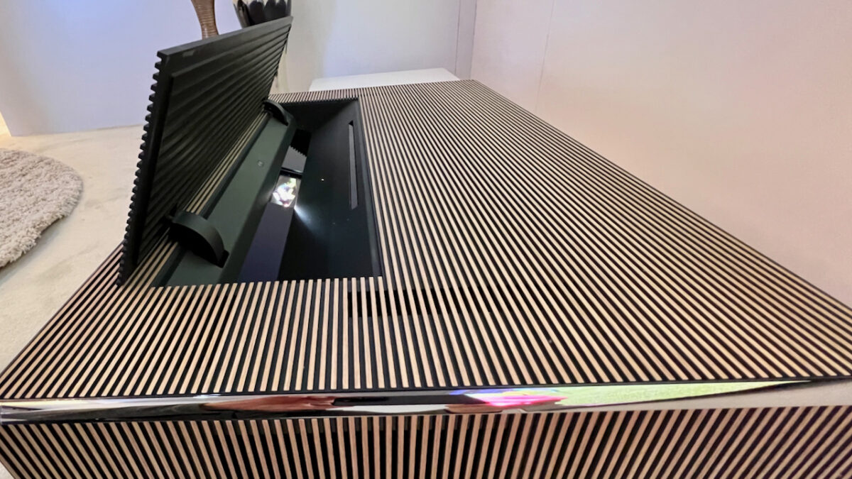 Samsung The Premiere 8K Wireless Ultra Short-Throw Projector