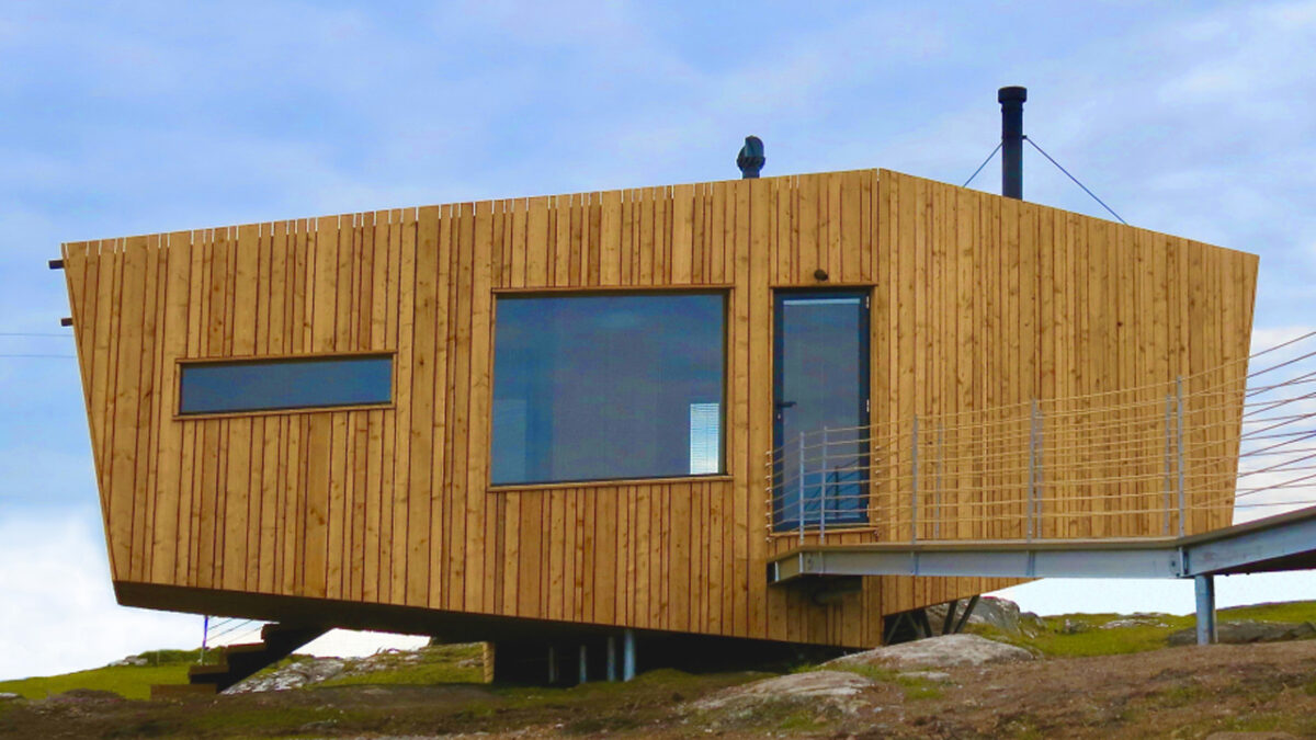 Sanna Hut Tiny House Flaunts Spacious Scandinavian Interior