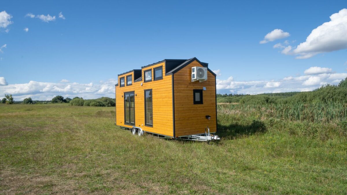 Snowdrop Tiny House is Cozy, Bright Home With Twin Lofts