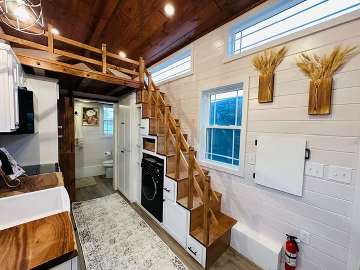 Cottage Tiny House has Dual Lofts, Ground-Floor Bedroom