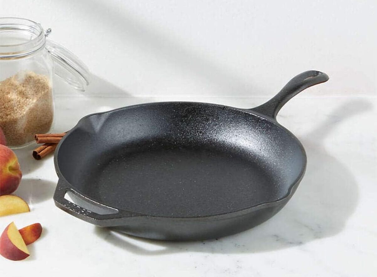 Best Cast Iron Skillets for 2025 Every Home Chef Will Love