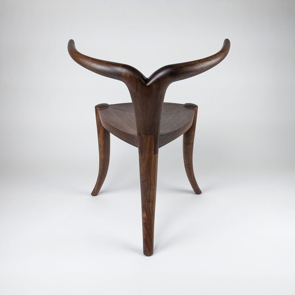 Nyala Chair Resembles Soaring Horns of African Mountain Antelope