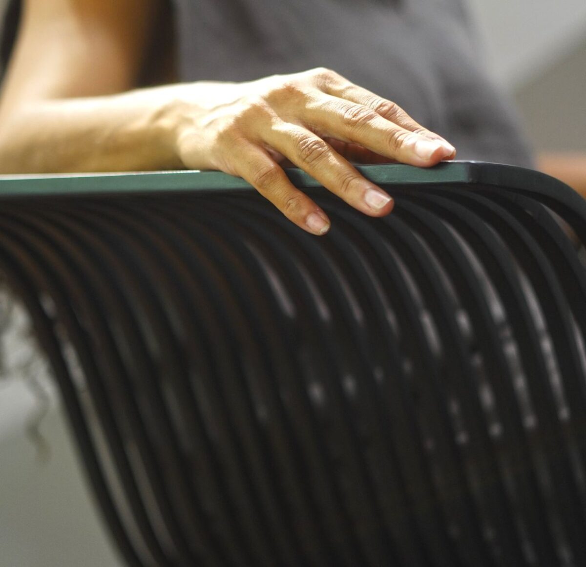 Patewo Chair is Evocative Image of Traditional African Hairstyle