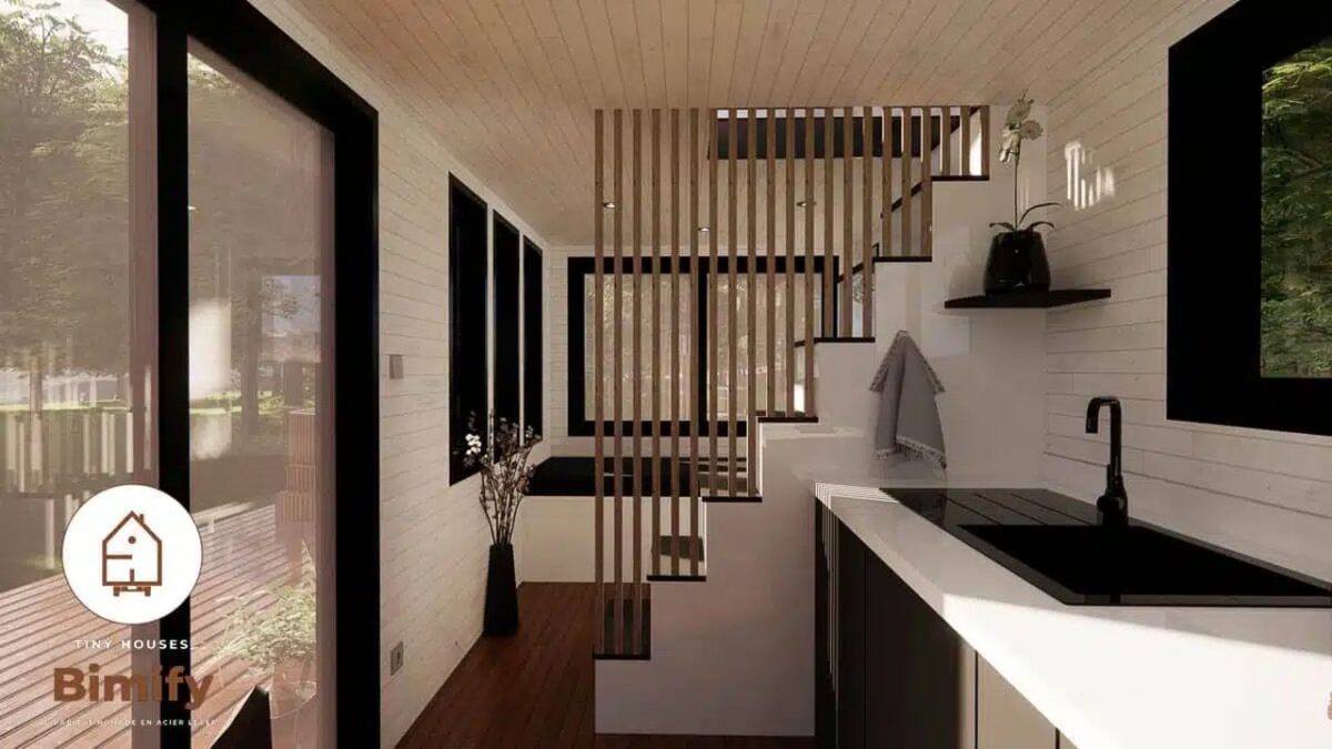 Tiny Castle 840 House Flaunts Two Bedrooms and Roof Terrace