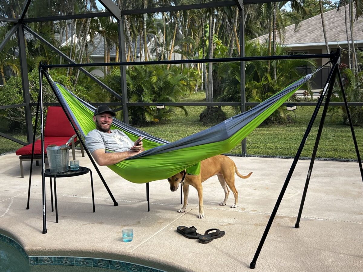 Turtlebug Hammock Stand Takes Only One Minute to Set-up
