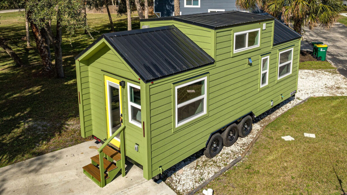 $138,000 Vargas Tiny House is a Contemporary Marvel on Wheels