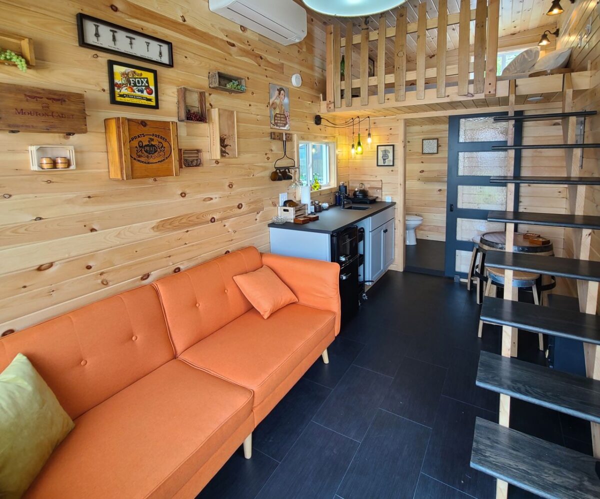 Vineyard Tiny House is a Wine Lover's Hide Out in Michigan