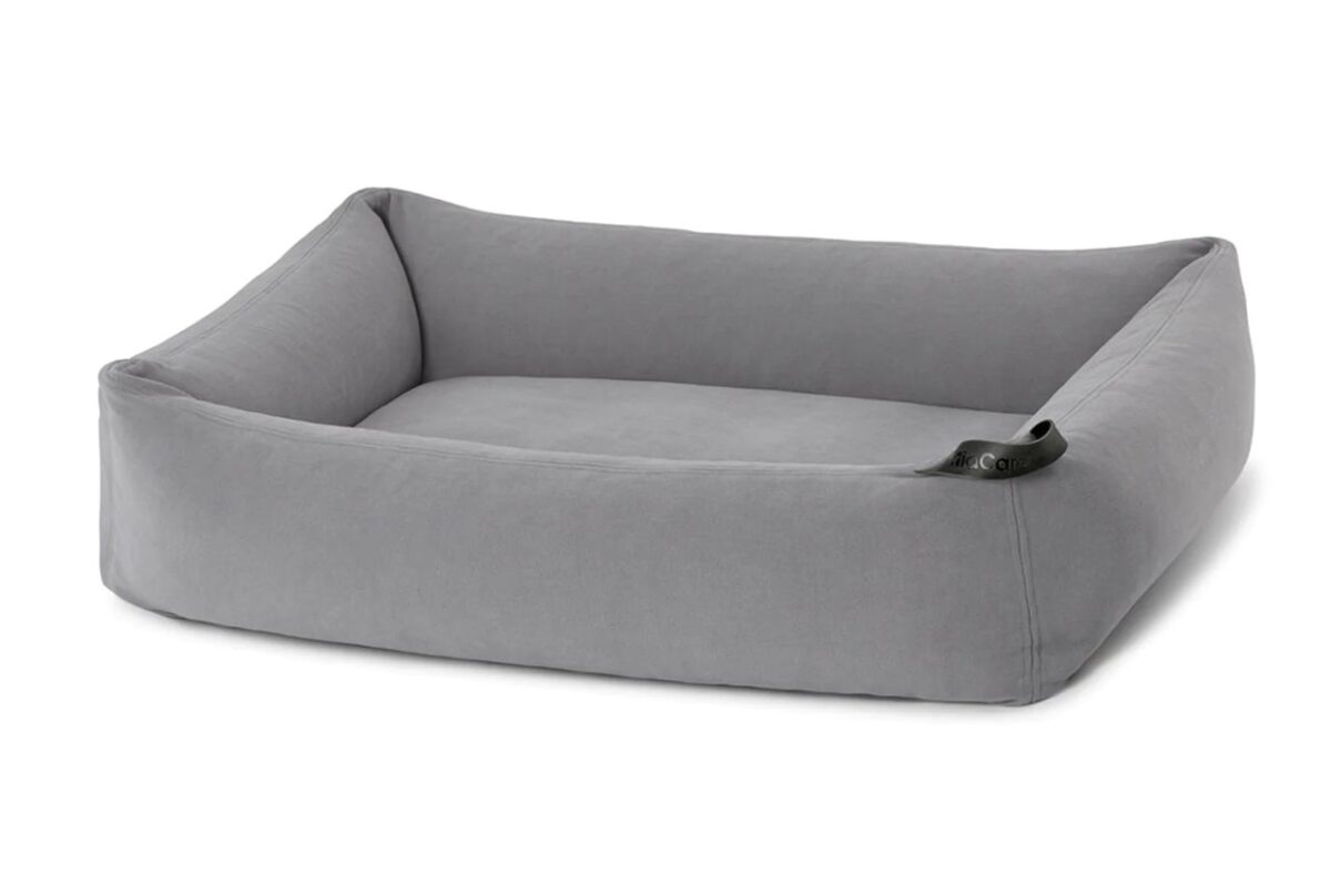 Comodo Dog Bed With Orthopedic Foam Filling is Perfect Gift
