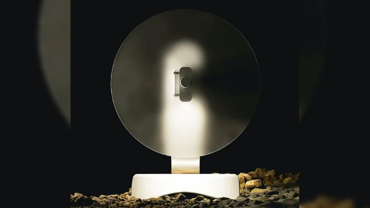 Gramophone Lamp Takes Its Shape From Parabolic Dish