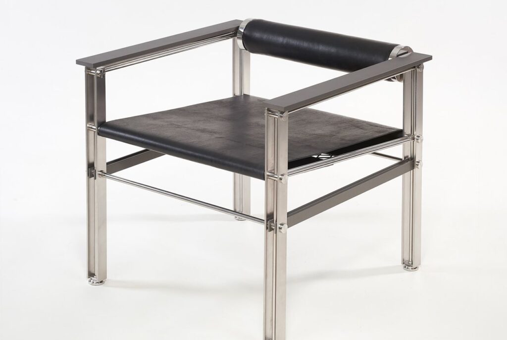 L1 Chair Pairs Steel and Vegetable Leather in Minimalistic Design