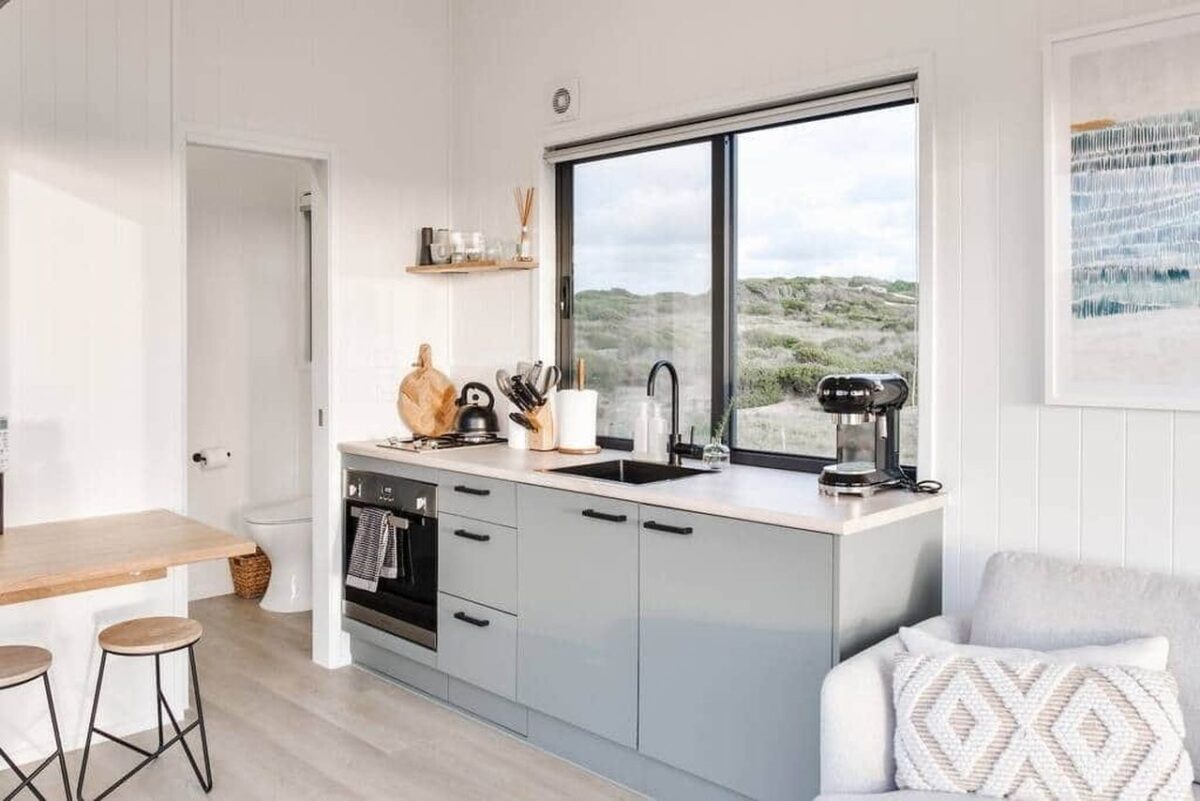 Red Rock Tiny House Has Rustic Vibes and Modern Amenities