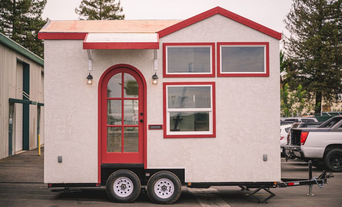 Gallery 16 is the Tiniest Tiny House You'll Ever Find