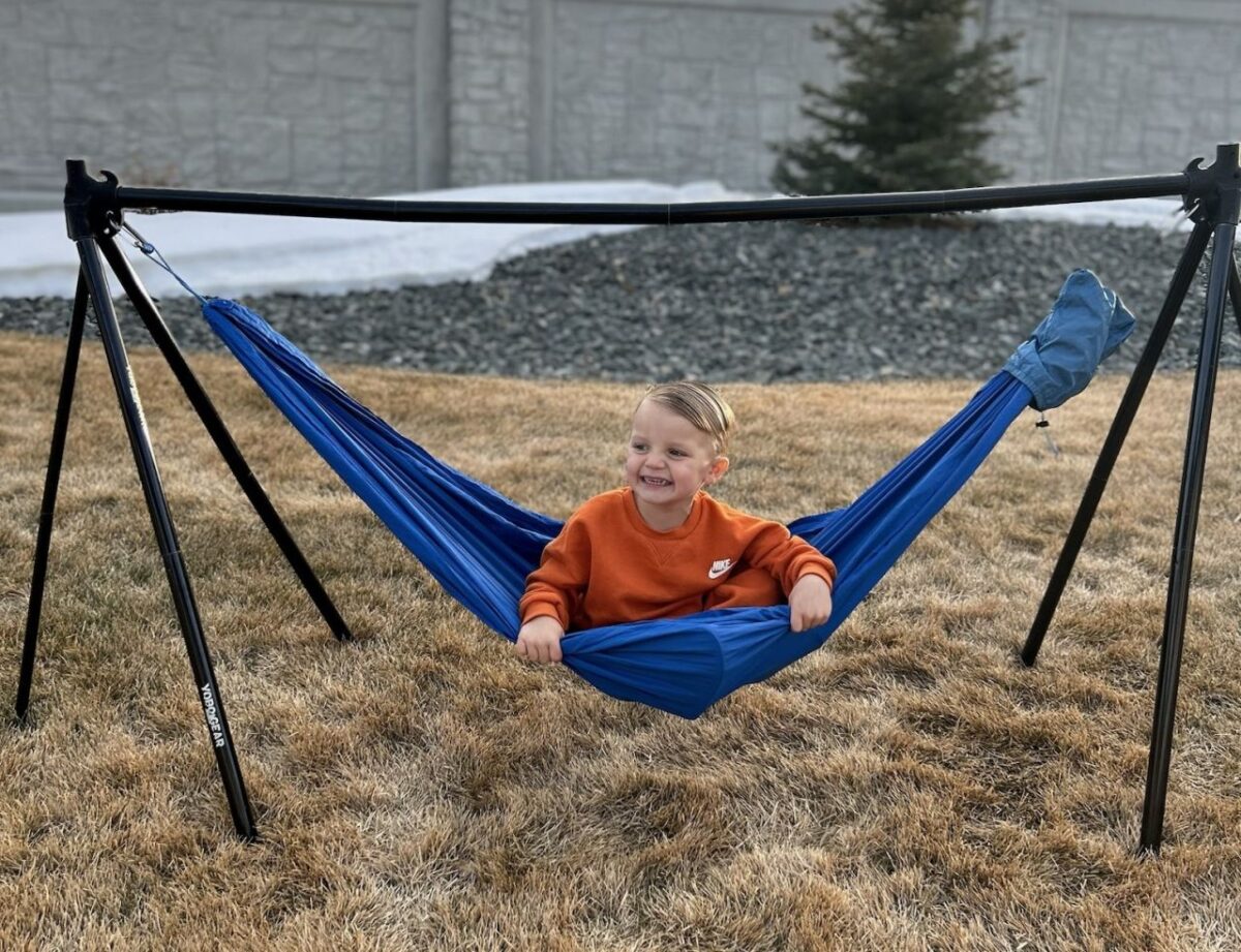 Turtlebug Hammock Stand Takes Only One Minute to Set-up