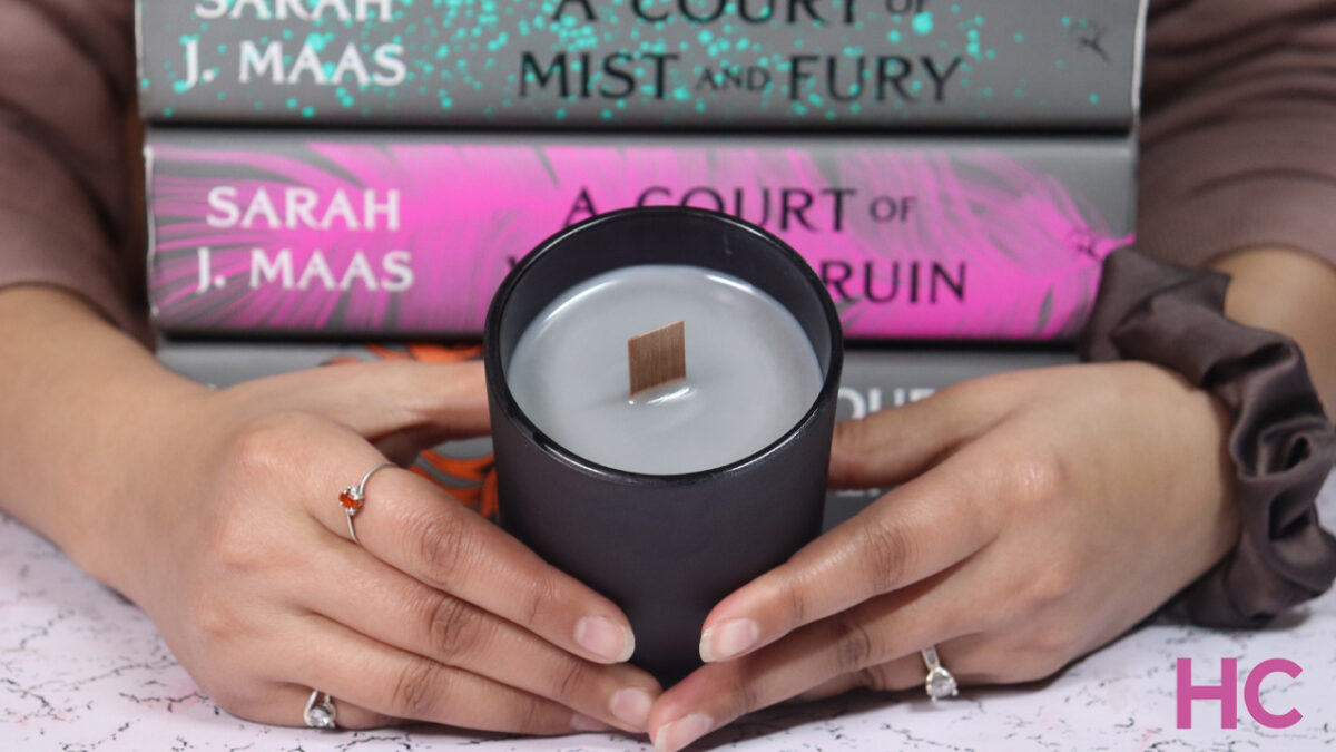 How to Make A Court of Mist and Fury-Themed Rhysand Candle