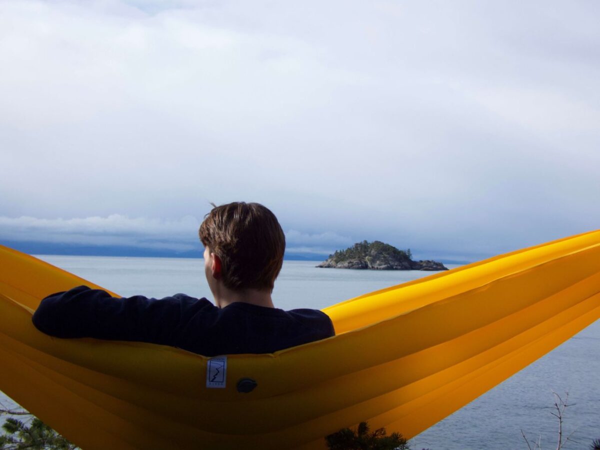 Atmos Inflatable Hammock has Insulated Air Channels