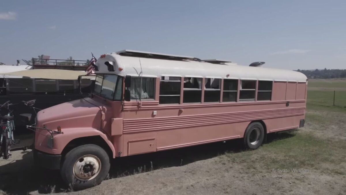 Couple Converts Skoolie Into Boho-Themed Bumpin Bus Home for $26K