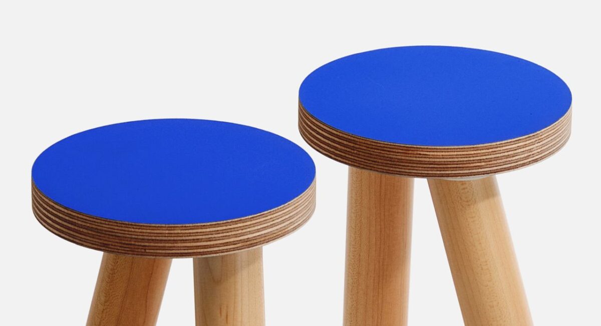 Dots Stool With Minimalistic Design Fissions Into Two Disc Seats