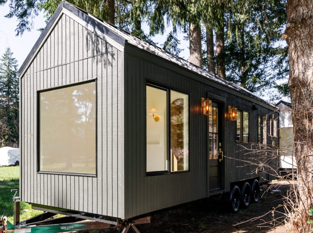 Gallery Tiny House is Epitome of Single-Level Minimalism